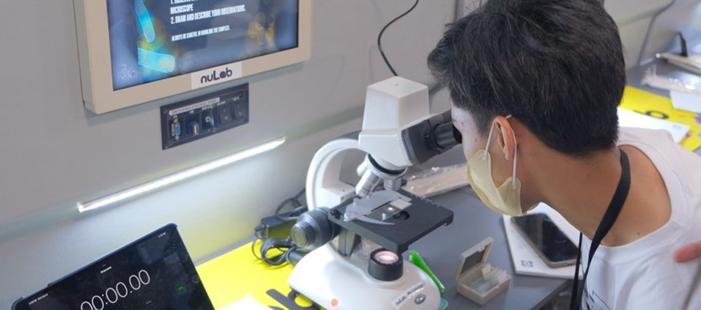 New mobile science lab excites students in Bulacan | TESSDrive™