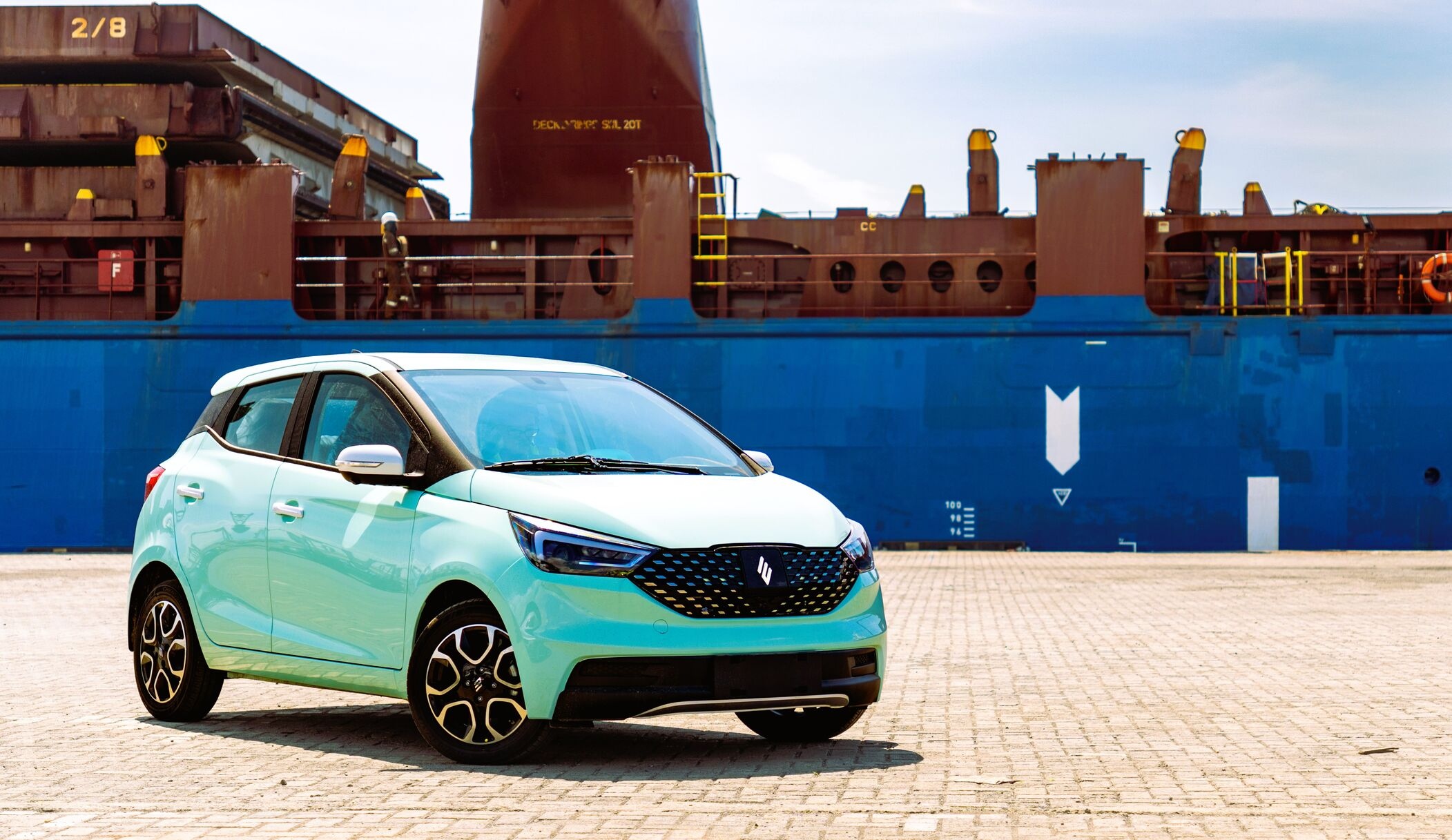 JMEV EV models arrive in PH | TESSDrive™