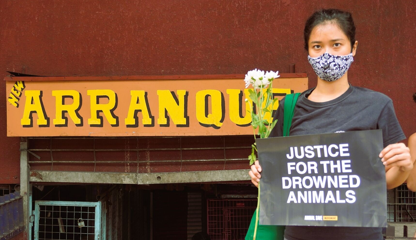 Activists make a stand vs commodification of animals | TESSDrive™